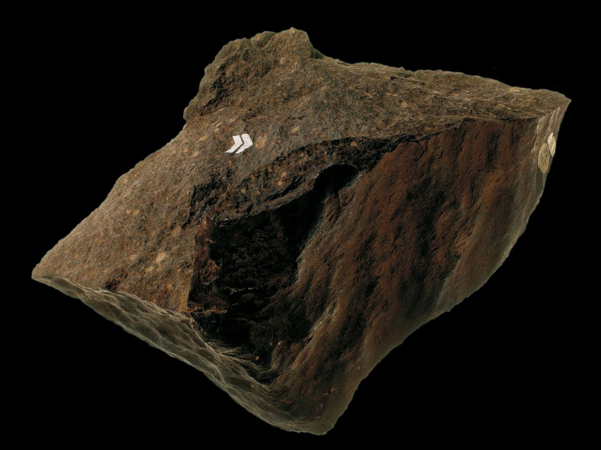 Rocks from space - The Australian Museum