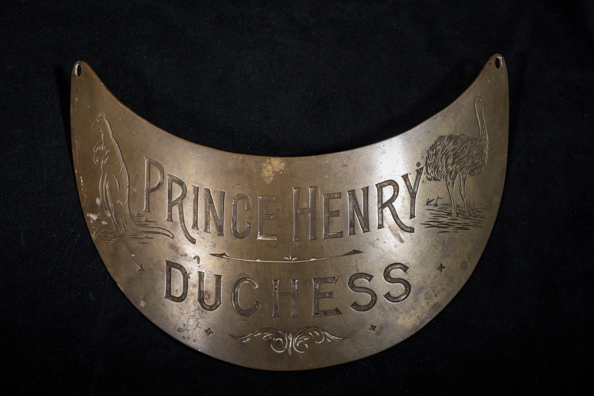 Breastplates - The Australian Museum