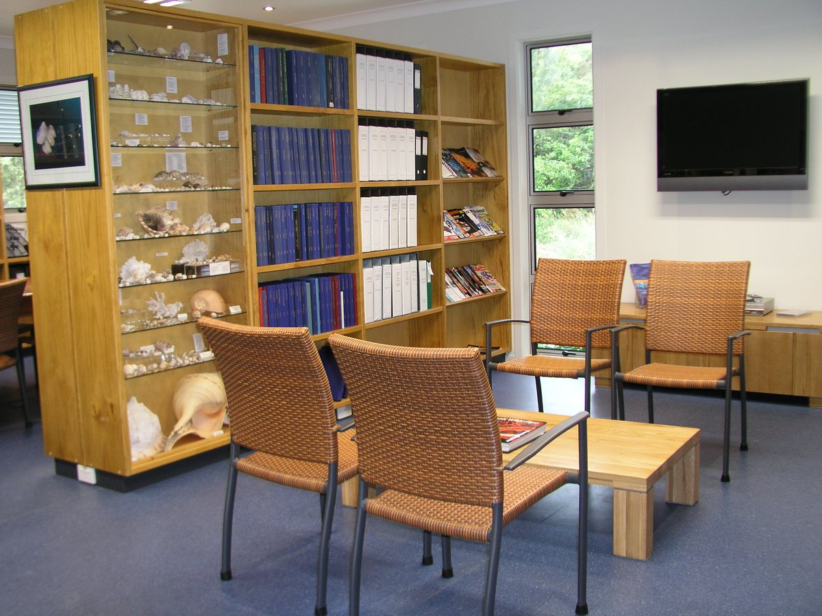 Shuetrim Library - The Australian Museum