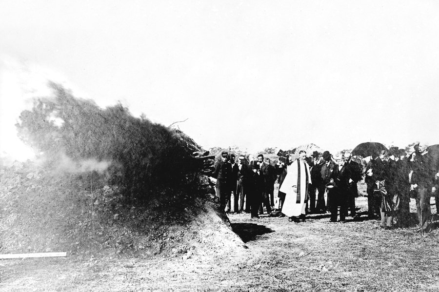 Disposing of the dead - Cremation - The Australian Museum